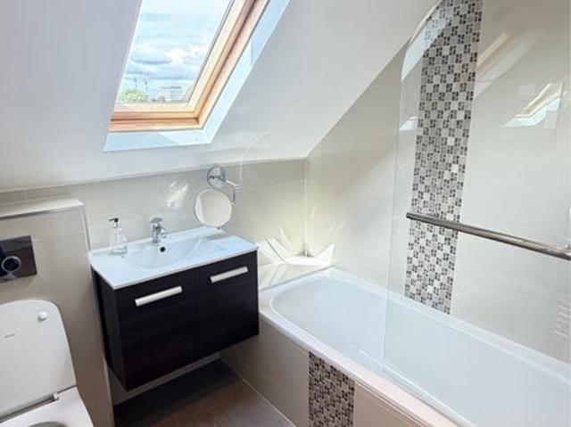 Great 2 3 bed flat in Golders Green