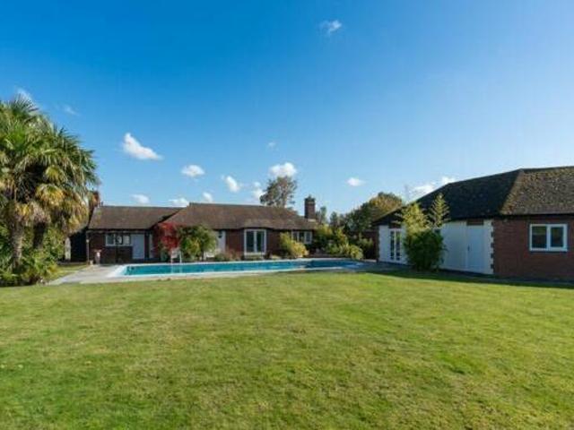Great Tey Road, Little Tey, 4 Bedroom Bungalow