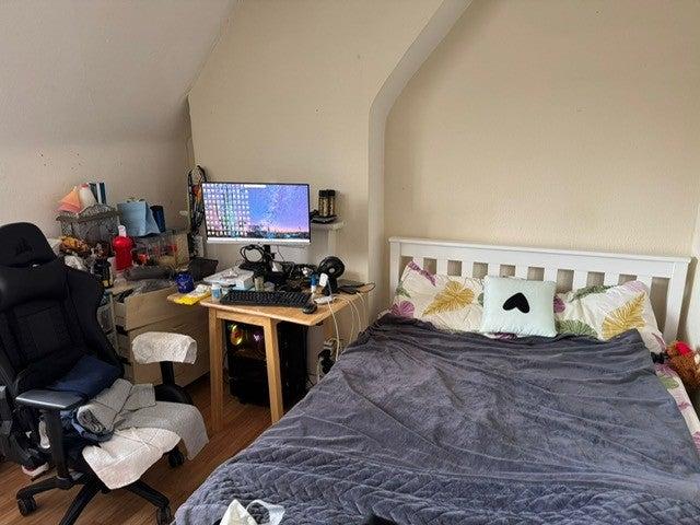 Great Value Studio Inclusive Of Bills