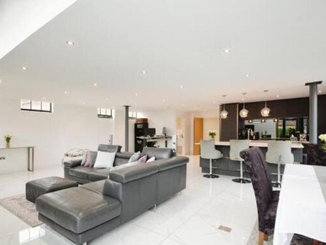 Great Warley Street, Brentwood, 4 Bedroom Semi detached