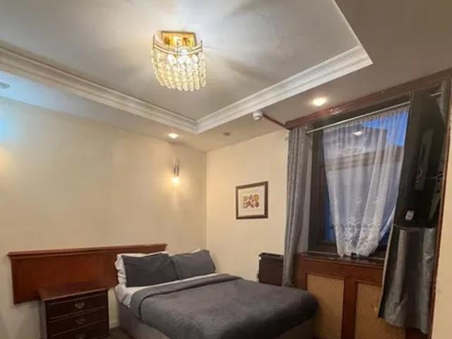 Great West Road, London, TW7 5NA, United Kingdom | 1 bed apartment for rent #166932847 | Rentberry