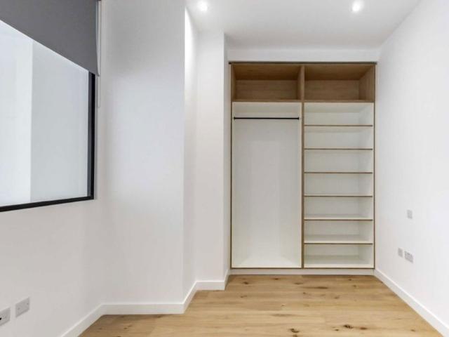 Great West Road, TW8, London