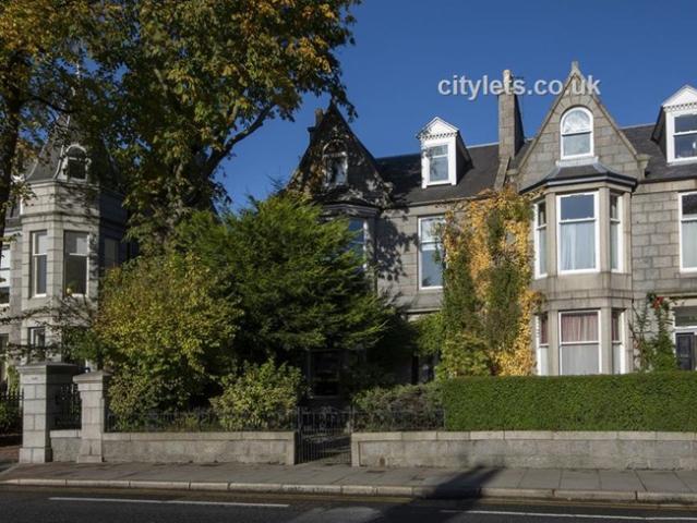 Great Western Road, Aberdeen