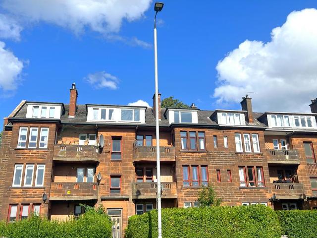 Great Western Road, Glasgow G13 2 bed flat to rent £1,095 pcm £253 pw