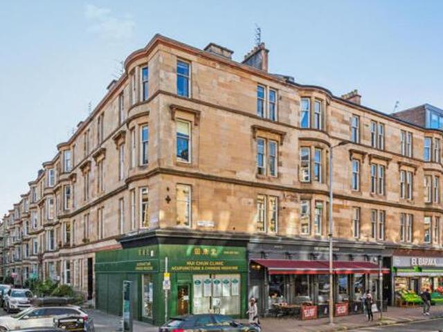 / Great Western Road, Kelvinbridge, 2 Bedroom Flat
