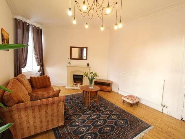 Great Western Road, Second Floor Right, Aberdeen, AB10