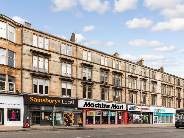 Great Western Road Woodlands, Glasgow G4 3 bed flat to rent £2,595 pcm £599 pw