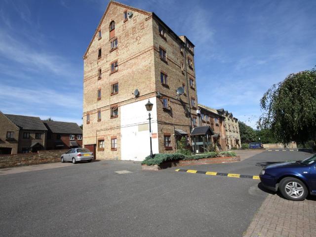 Great Whyte, Ramsey PE26, 1 bed flat to rent, £675 pcm | PrimeLocation