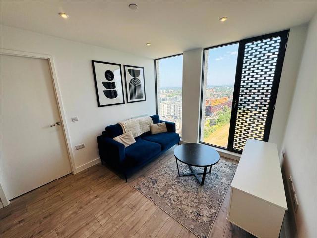Great Ancoats Street, Manchester. 1 bed flat to rent £1,325 pcm £306 pw