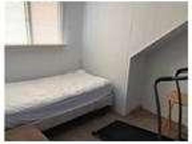 Great apartment Upper Unit Perfect apartment Kitchen/ Livingroom Combo