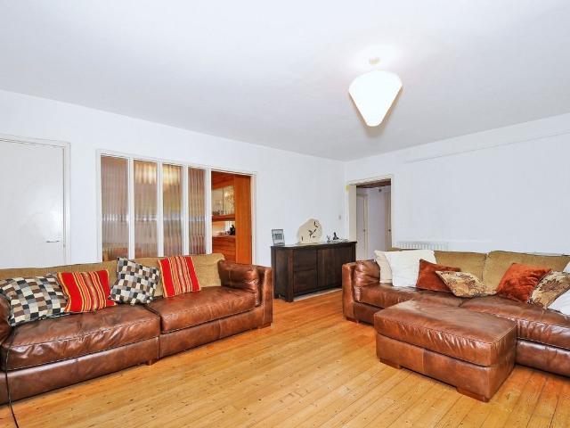 Great Brownings, London SE21, 2 bed flat to rent, £1,950 pcm | PrimeLocation