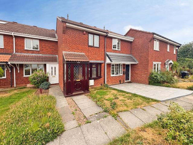 Great Bridge Road, Bilston, West Midlands WV14, 2 bed terraced house to rent, £950 pcm | PrimeLocation