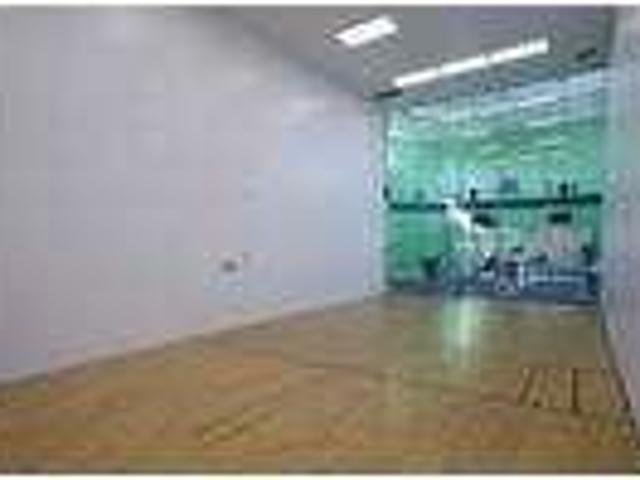 Great Central Location 1 bedroom, 1 bath