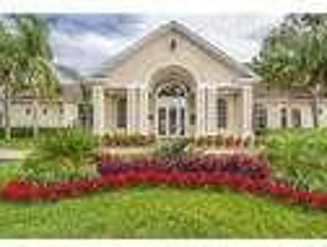 Great Central Location 1 bedroom, 1 bath