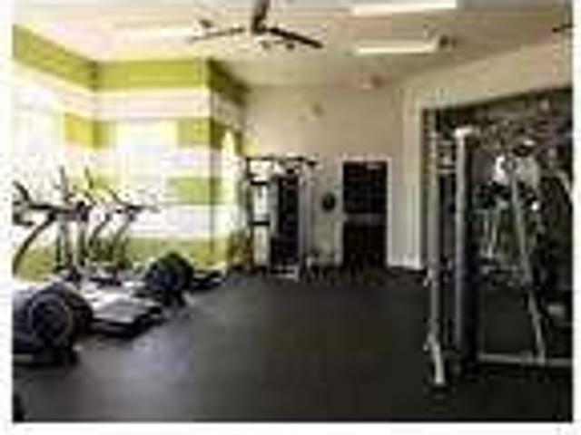 Great Central Location 1 bedroom, 1 bath. $898/mo
