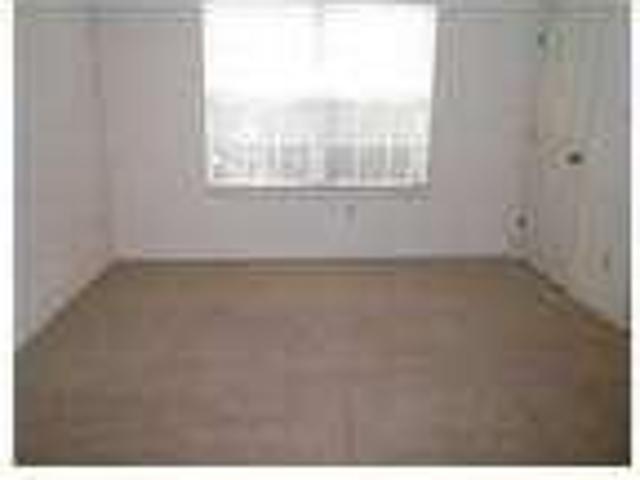 Great Central Location 2 bedroom, 2 bath