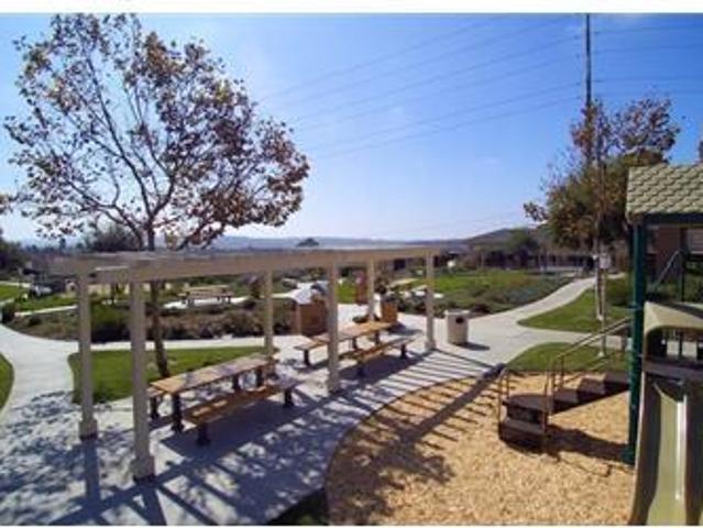 Great Central Location 2 bedroom, 2 bath
