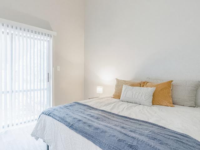 Great Co living! Free High Speed Internet and Utilities INCLUDED!