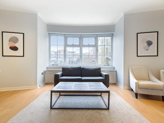 Great Cumberland Place, Marylebone W1H, 1 bed flat to rent, £3,488 pcm | PrimeLocation