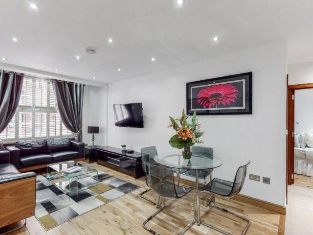 Great Cumberland Place, London W1H, 2 bed flat to rent, £3,987 pcm | PrimeLocation