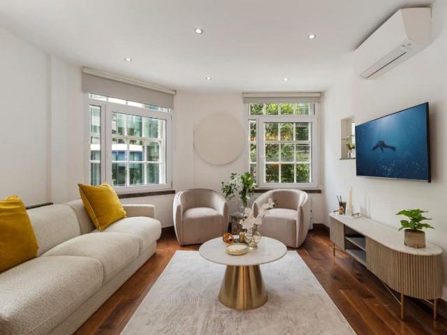 Great Cumberland Place, London W1H, 4 bed flat to rent, £6,478 pcm | PrimeLocation