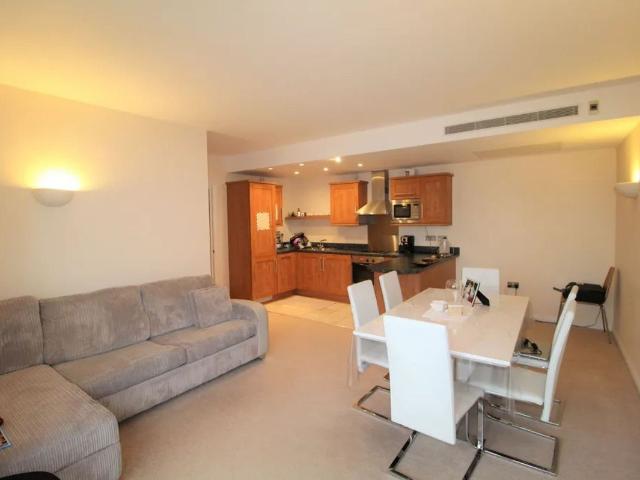 Great Dover Street, London SE1, 2 bed flat to rent, £2,600 pcm | PrimeLocation