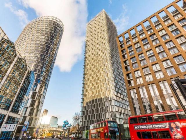 Great Eastern Road, London, E15 1 bed flat to rent £2,150 pcm £496 pw