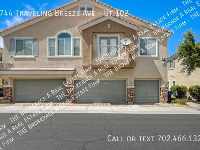 Great floorplan in a desirable location