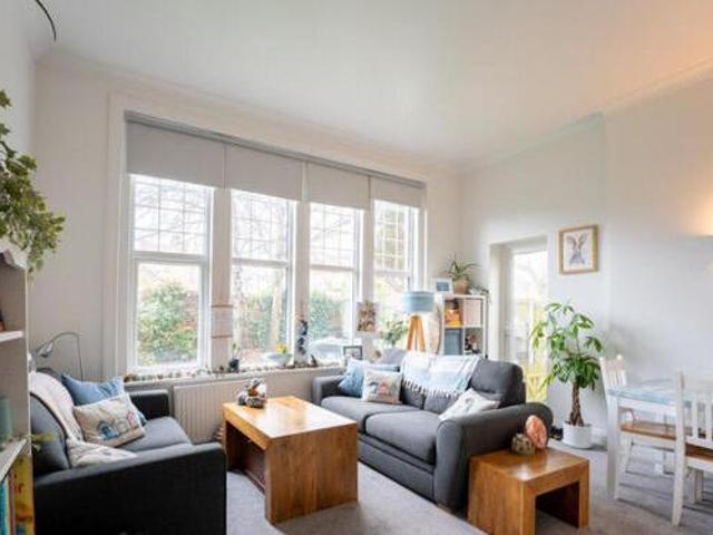 Great Garden Flat, Arnewood Road, 2 Bedroom Apartment