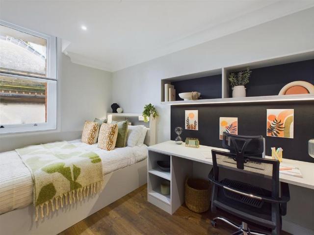Great George Street, Leeds LS1 Studio to rent £1,079 pcm £249 pw