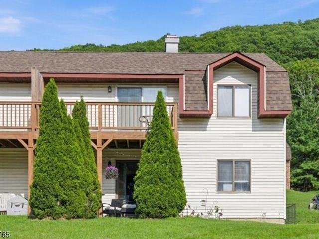 Great Gorge Ter, Vernon, Condo For Sale