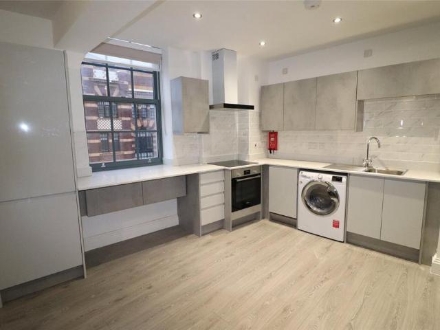 Great Hampton Street, Birmingham, B18 2 bed apartment to rent £1,275 pcm £294 pw