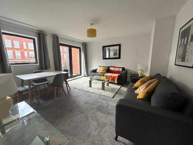 Great Hampton Street, Birmingham B18, 2 bed flat to rent, £1,400 pcm | PrimeLocation