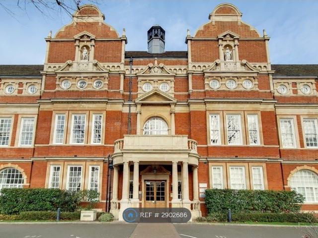 Great Hall, London SW11, Studio to rent, £1,550 pcm | PrimeLocation