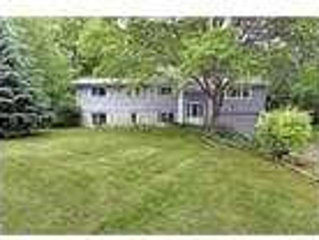 Great home in an awesome location!