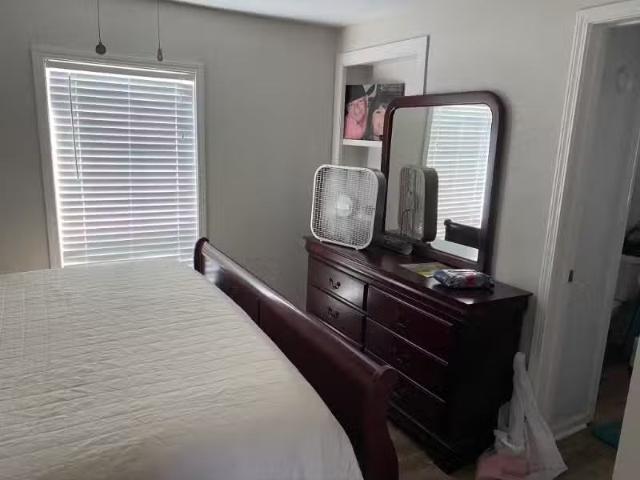 GREAT house in wonderful quiet countryside on dead end road!.