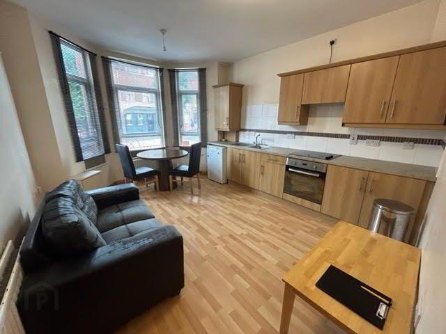 Great Location, 41A Agincourt Avenue, Queens Quarter, Belfast, BT7 1QA