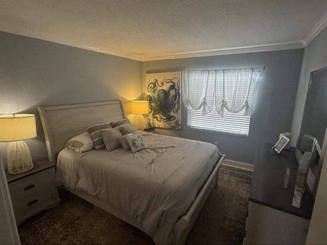 Great location! Furnished!