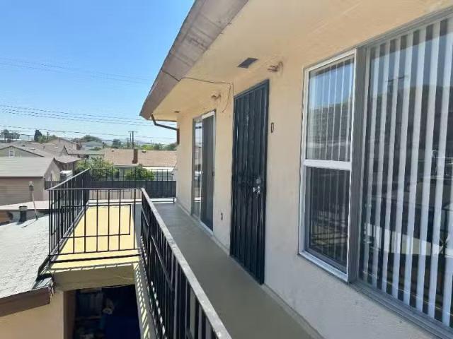 Great location in Montebello, near the Library and City Hall.