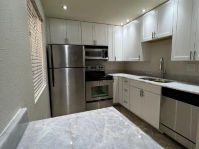 Great LocationRenovated Condo in Scottsdale