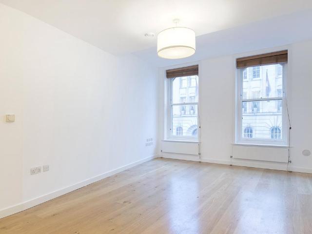 Great Marlborough Street, Soho, W1F 1 bed apartment to rent £3,077 pcm £710 pw