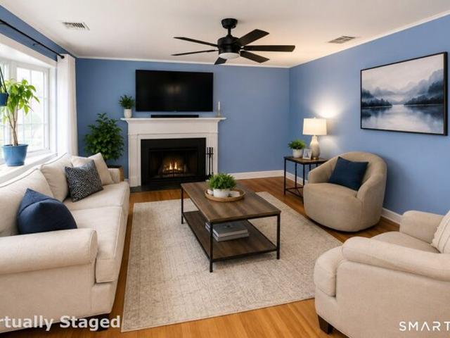 Great Neck Rd, Trumbull, Home For Sale