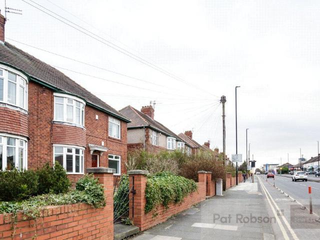 Great North Road, Gosforth, Newcastle Upon Tyne, Tyne & Wear NE3, 2 bed flat to rent, £895 pcm | PrimeLocation