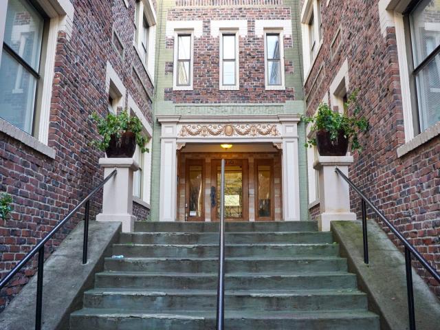Great NW Studio Close to Providence Park Ready Soon!