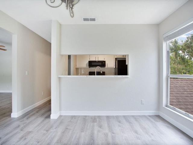 Great Oaks Apartments 1 Bedroom Apartment for Rent at 1030 E Fort King St, Ocala, FL 34471