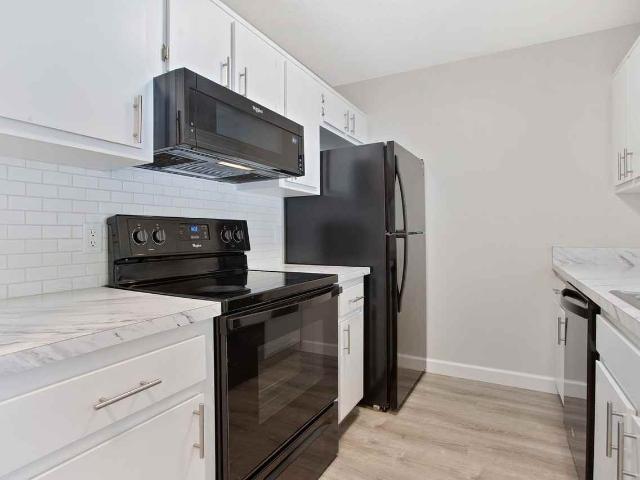 Great Oaks Apartments 2 Bedroom Apartment for Rent at 1030 E Fort King St, Ocala, FL 34471