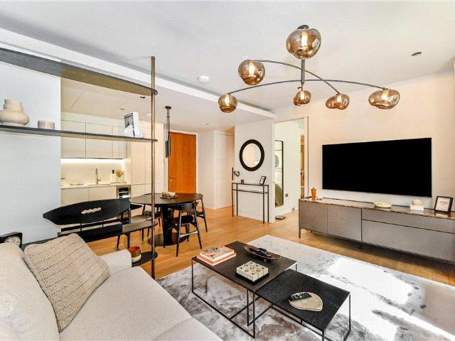 Great Portland Street, London 1 bed apartment to rent £5,417 pcm £1,250 pw