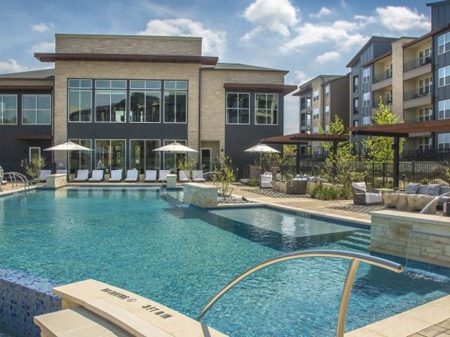 Great place for a cheap price! 1 Bedroom Southwest Apartment