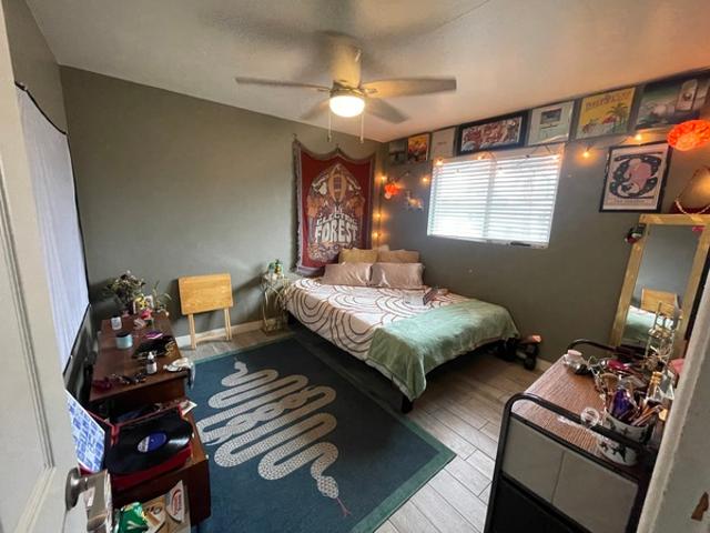 Great Private Room Central City $875