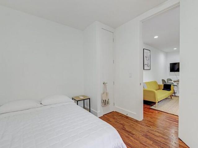 Great Private ROOM in Kensington